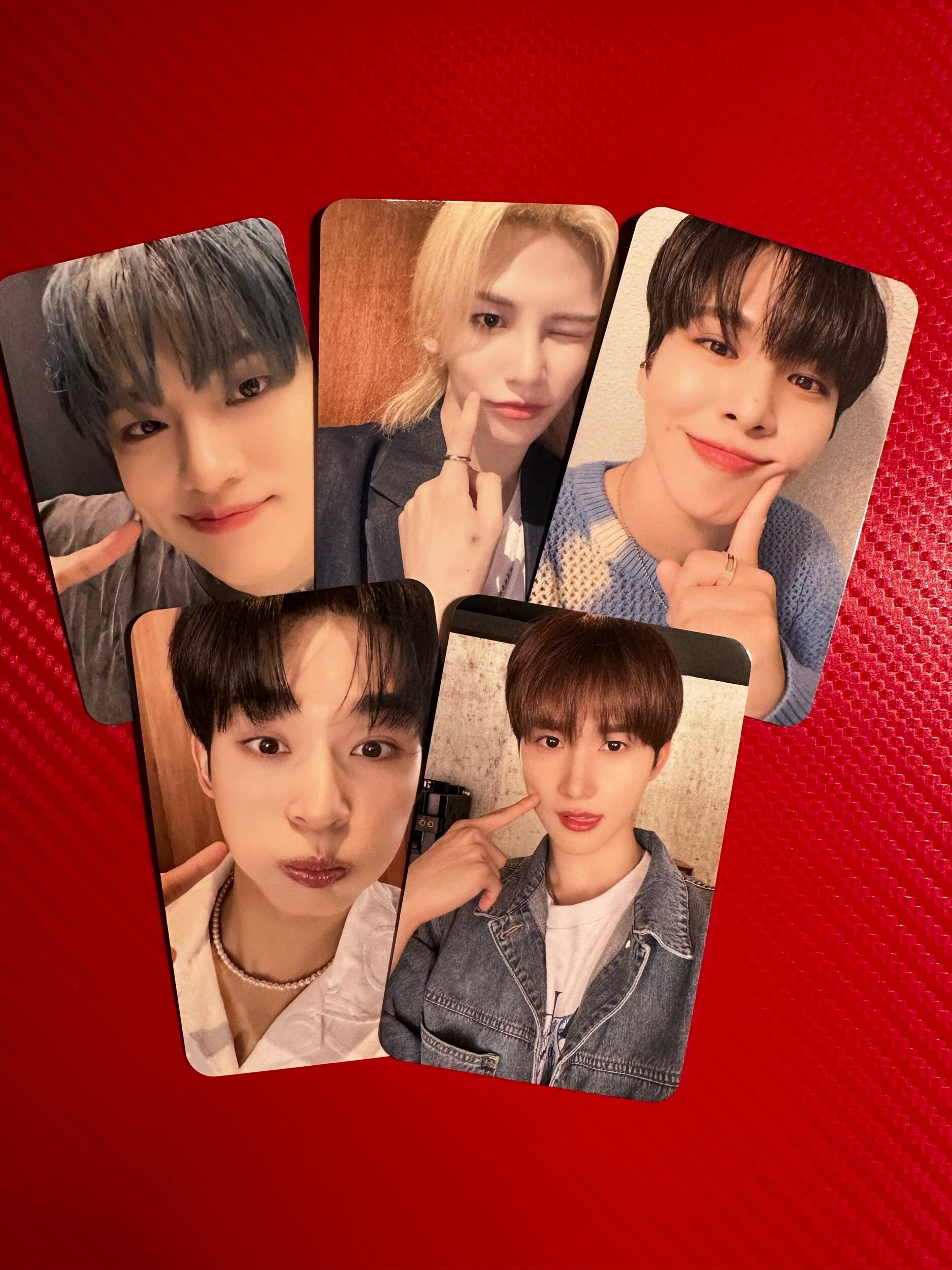 [XEED | XD] Rising Star - Offline Preorder Benefit Photocard[8/19 Even – Rock Paper Scissors K-Pop